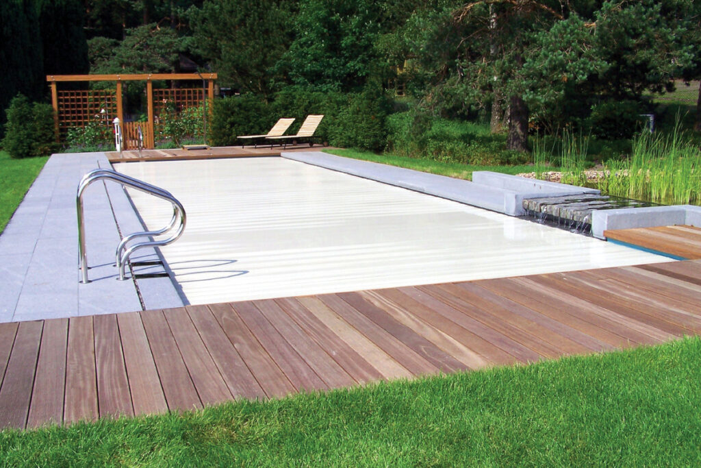 Poolabdeckungen: Schutz, Effizienz und Stil für Ihren Pool - ML ...